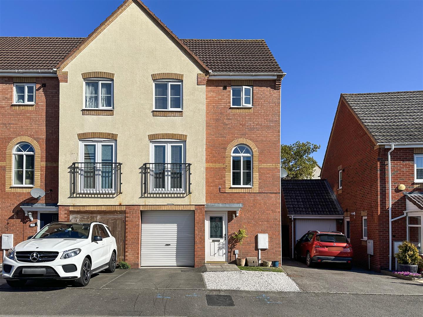 Clover Way, Eliott Gardens, Bedworth * OPEN PLAN KITCHEN DINING ROOM ...